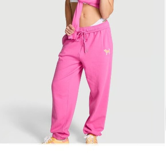 PINK Victoria's Secret | Pants & Jumpsuits | Vs Pink Ivy Fleece Campus ...